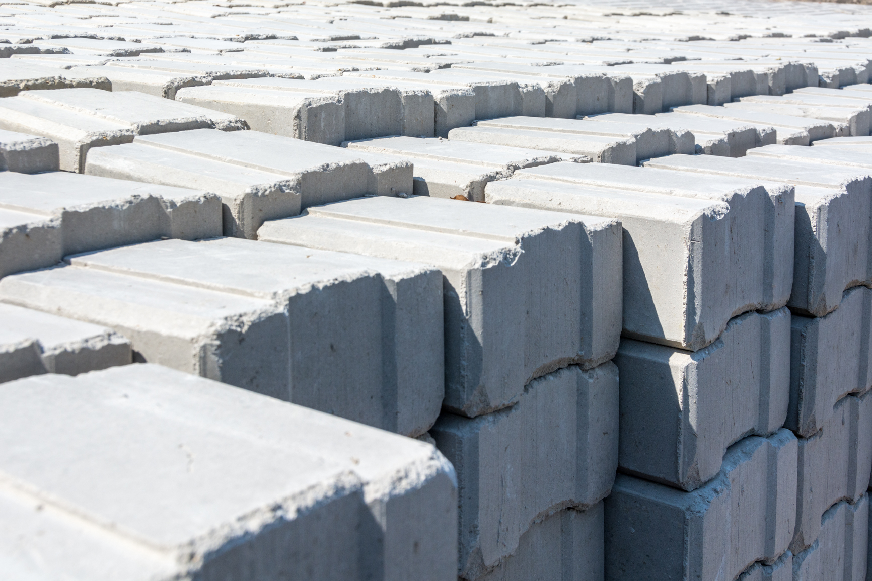 Rhino Blocks – The Strength of Africa